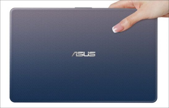 ASUS VivoBook E203NA - 11.6インチのお手軽ノートがスペックアップ!さらに軽くなって、なんと900 g! ASUS VivoBook E203NA - 11.6インチのお手軽ノートがスペックアップ!さらに軽くなって、なんと900 g!