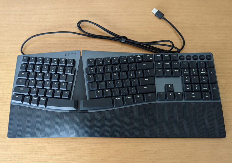 Perixx PX Ergo Mech PERIBOARD-535 レビュー － エルゴノミクスデザインのメカニカルキーボードを試す！