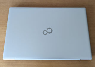 富士通 LIFEBOOK NHシリーズ WN1/H1 レビュー － 17.3インチの大型スタンダードノート、テレビが観られる！映像入力もできる ...