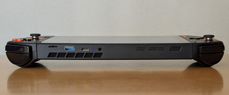 ONEXPLAYER 2 Pro レビュー － ただの「ゲーミングUMPC」ではなく「DIY UMPC」。着脱式コントローラーで多彩な使い方が可能！